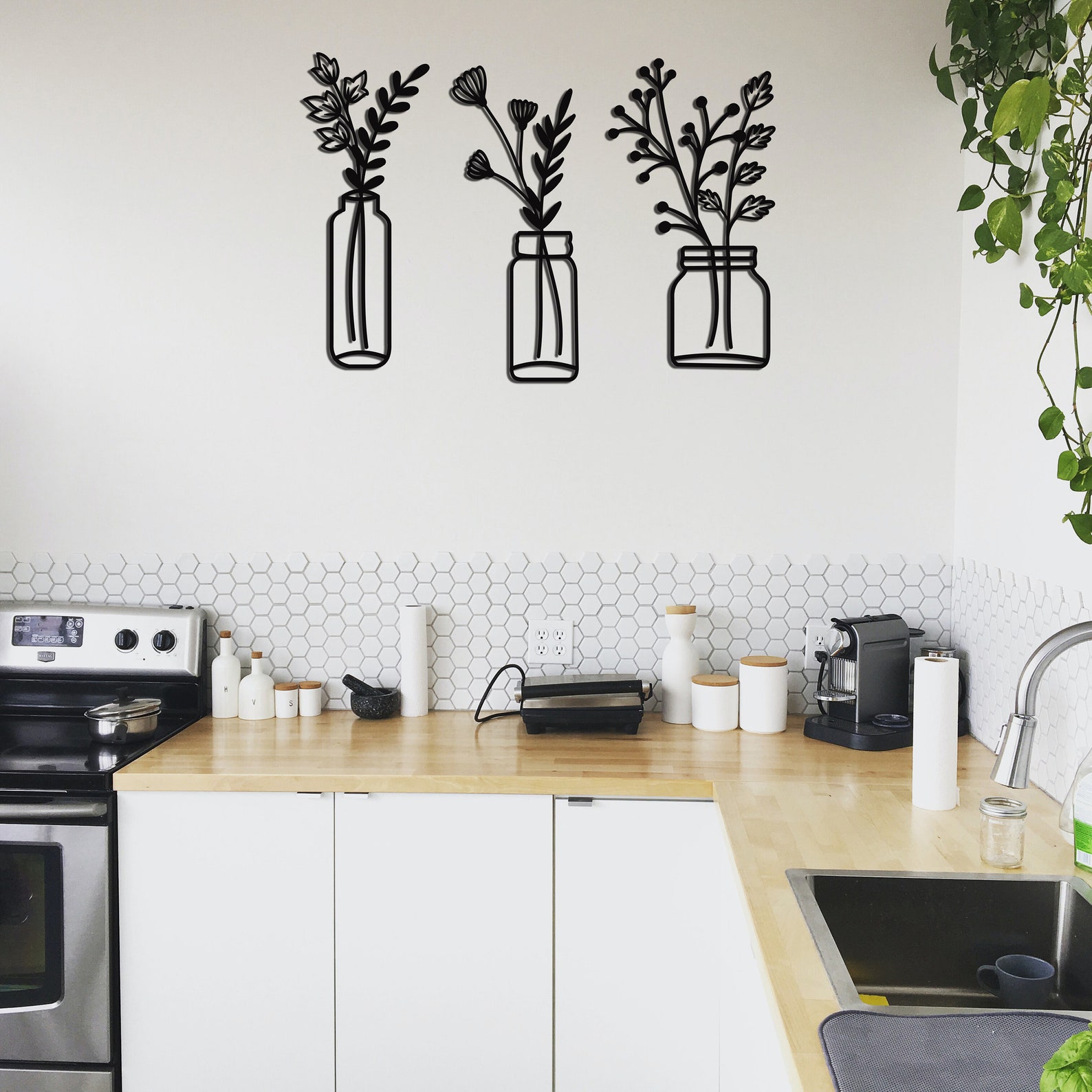 Flower in Vase Metal Wall Art Spring Flower Wall Decor - Etsy