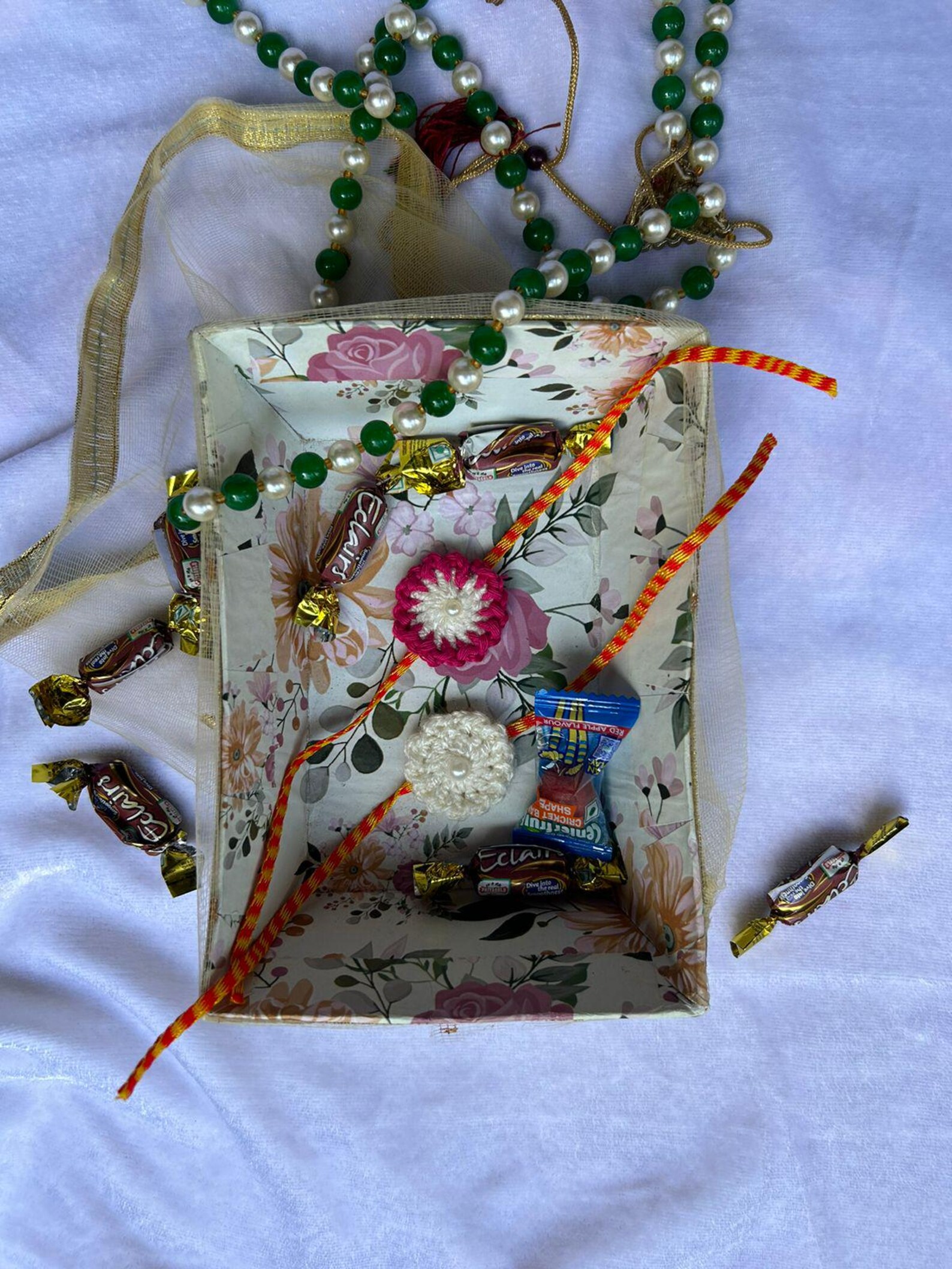 Handmade Crochet Rakhi Combos, Rakhi Hampers, Raksha Bandhan ...