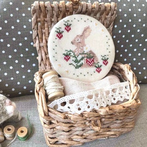 PDF Bunny Quaker by Needle Treasures Nook Primitive Bunny Easter Cross ...