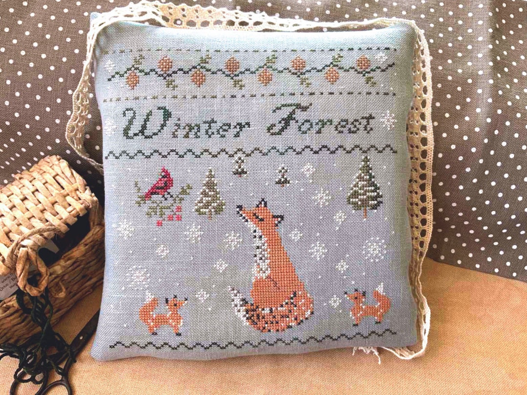 PDF Winter Forest Fox by Needle Treasures Nook Holiday Design ...