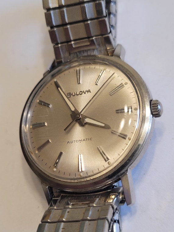 vintage watch watch bulova - Gem