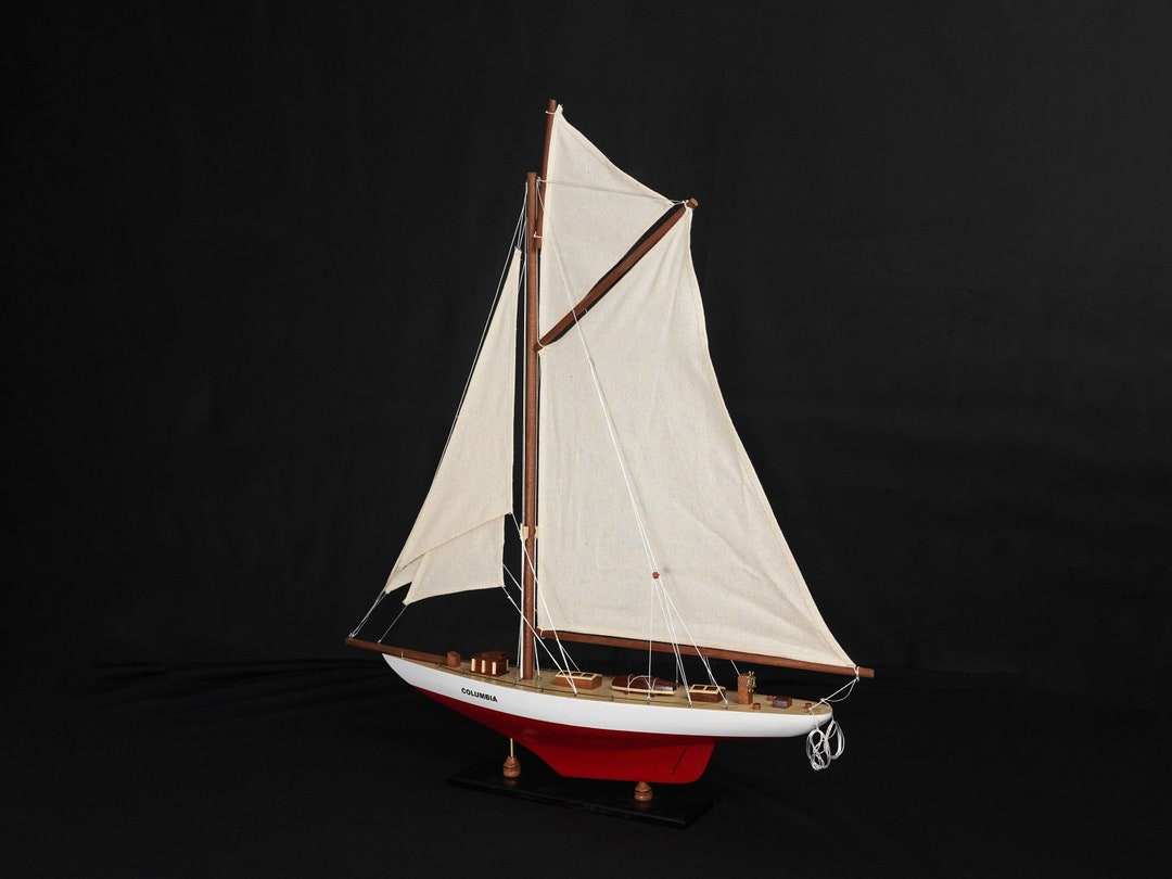 Columbia Wodden Model Ship, Decorative Model Yacht, Nautical Home Decor ...