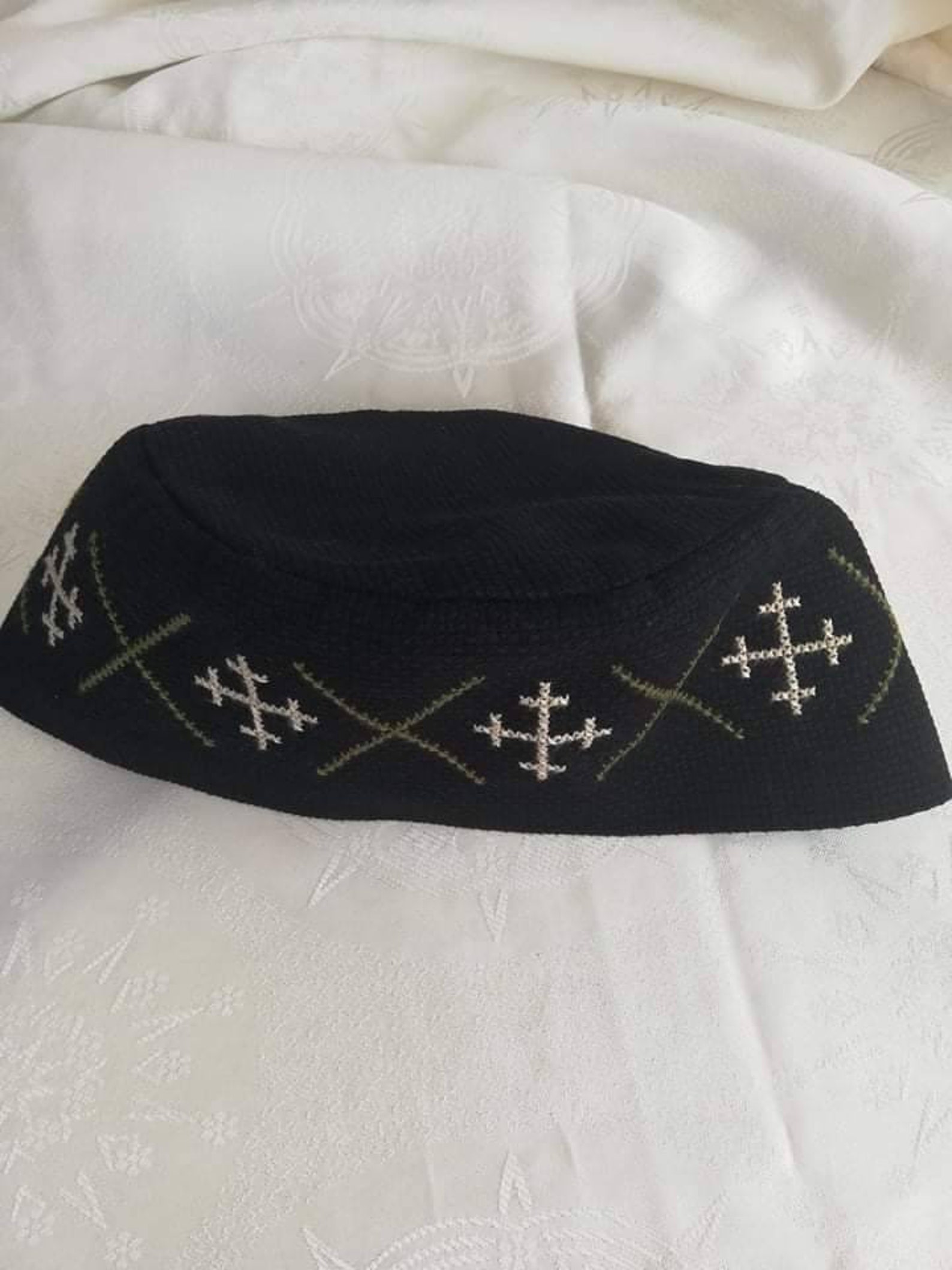 Hand Embroidered Hat,fabric Hat,embroidered Hat, Georgian Traditional ...