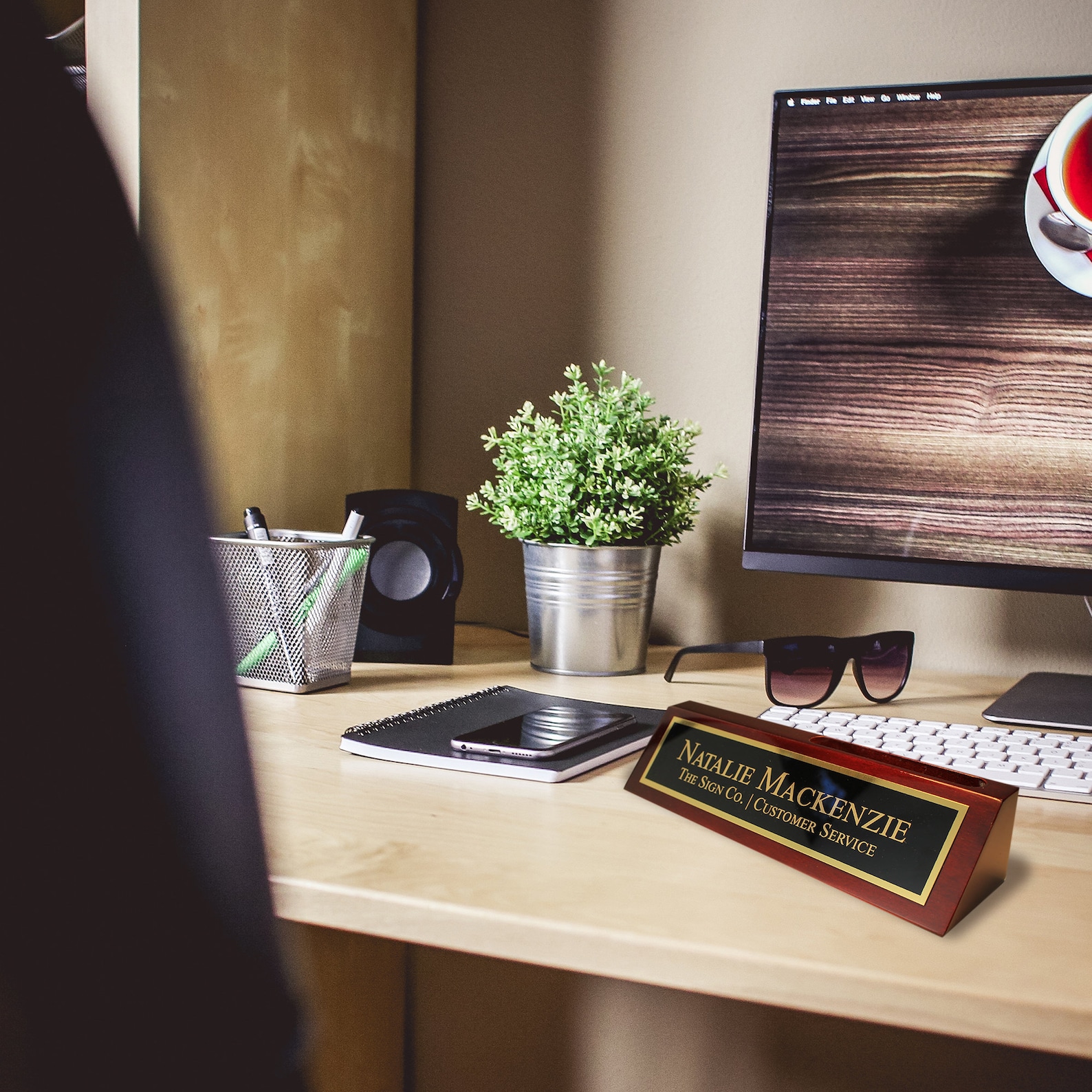Engraved Desk Name Plate, Custom Name Sign With Rosewood Piano Finish ...