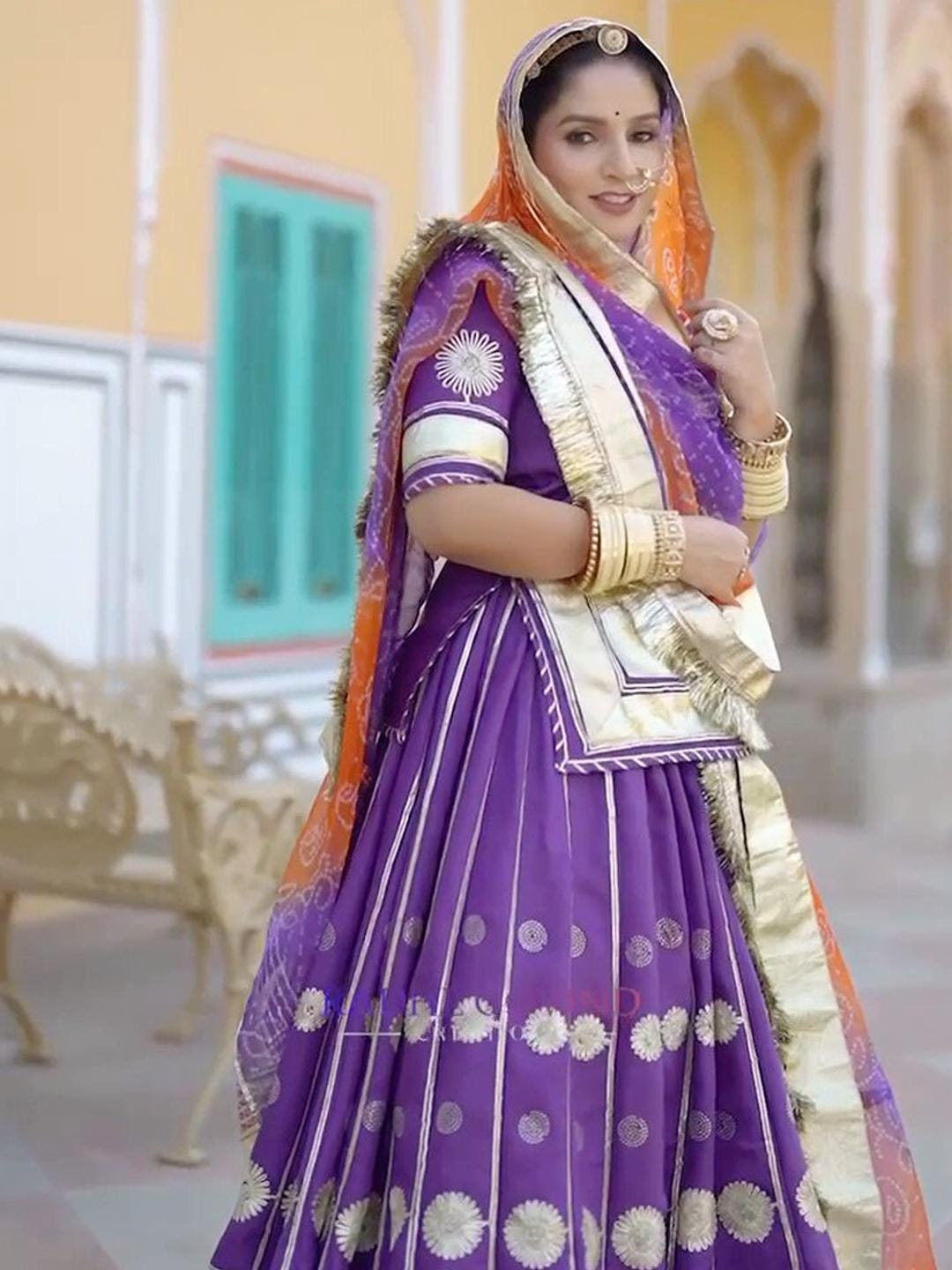 50 Kali Full Gher Beutifull Designer Silk Wedding Sangeet Seekiya Gotta ...