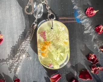 Resin Real Daisy Flower Keyring/white Floral Key Fob/botanical ...