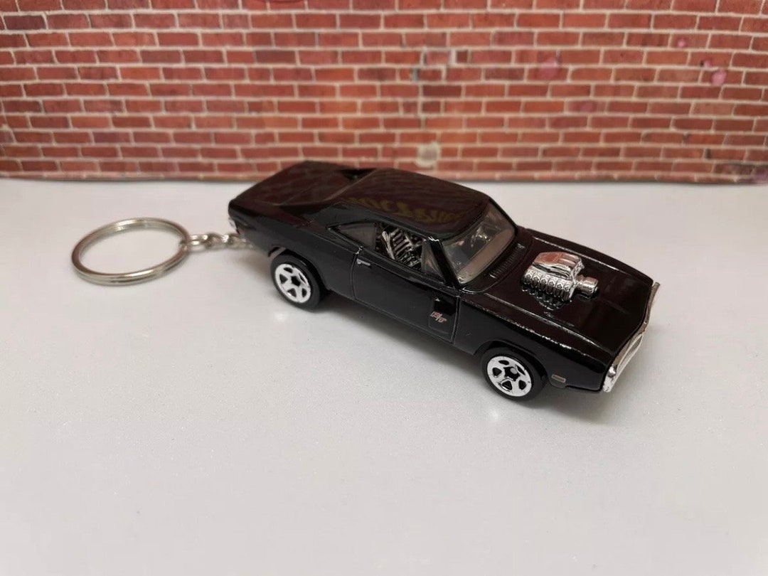 Keychain for Fast N Furious Doms Dodge Charger Car Truck Auto Car Keys ...
