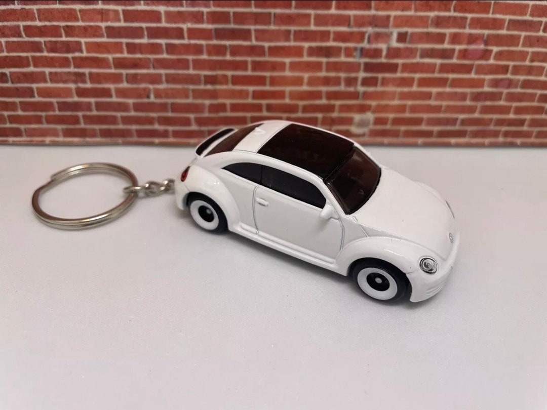 Keychain for VW Volkswagen Beetle White Car Keys Chains Fob Ring ...