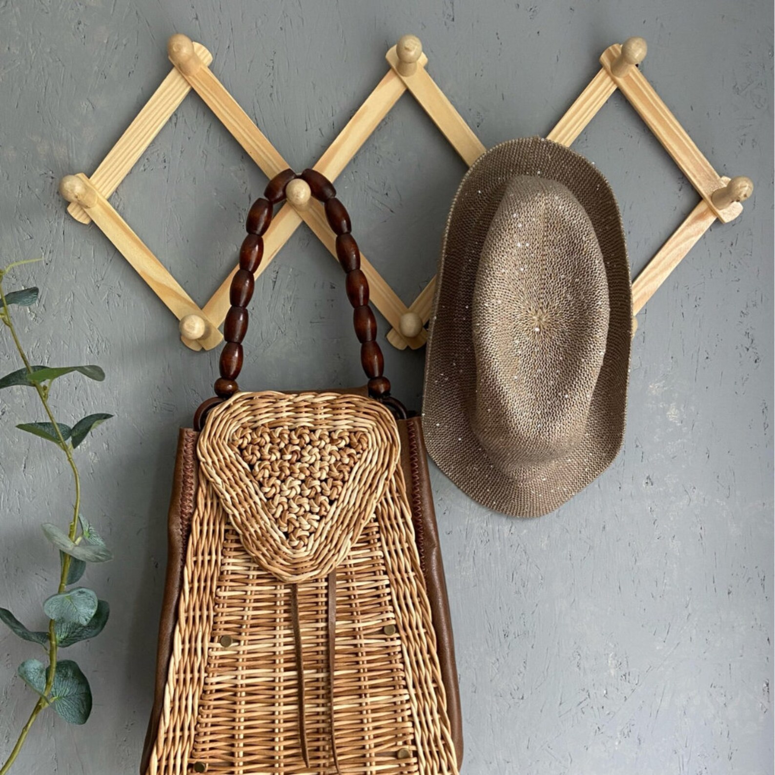 Wooden According Peg Rack, Expandable Peg Hook Rack, Expandable Peg ...