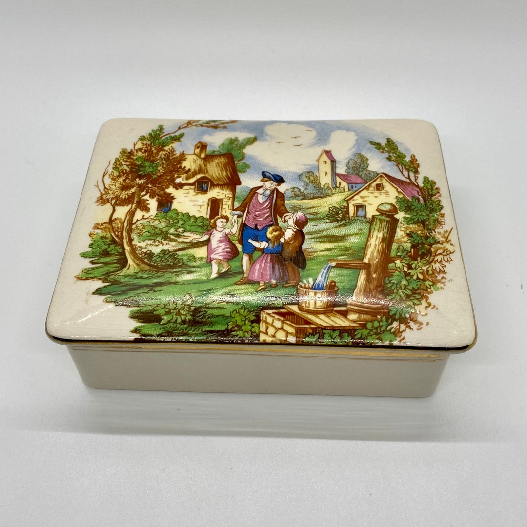 Sandland Ware Vintage Trinket Box, Lancaster & Sandland LTD. Hanley ...