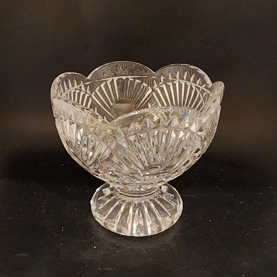 Shannon Crystal Designs of Ireland Pedestal Tulip Designed Candy Dish ...