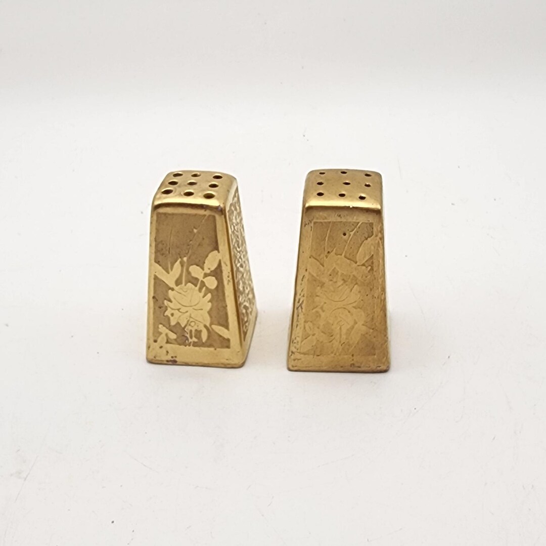 Vintage Ceramic Goldtone Overlay Salt and Pepper Shakers - Etsy