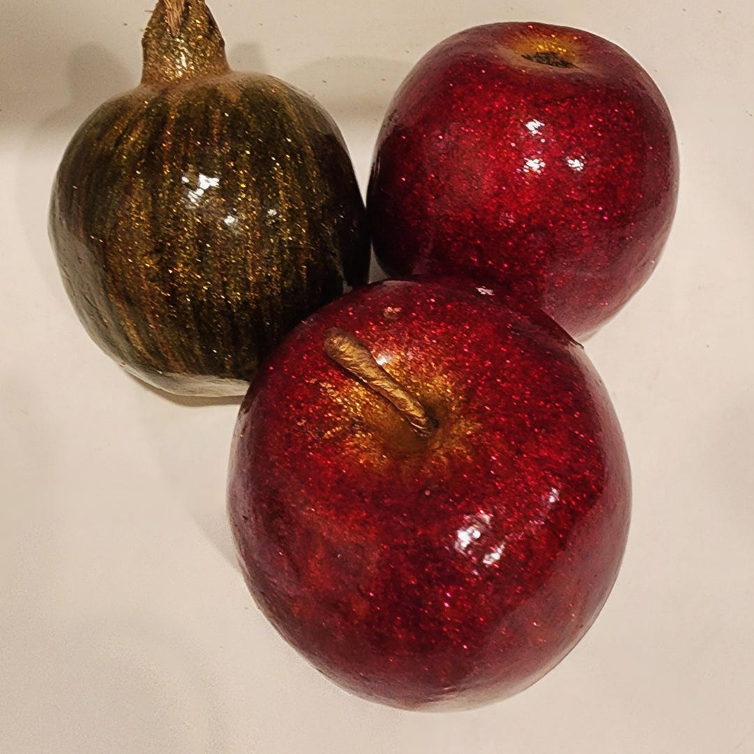 Faux Fruit Red Shiny Apples Gold Green Veggie/fuit?vintage Set of 3 - Etsy