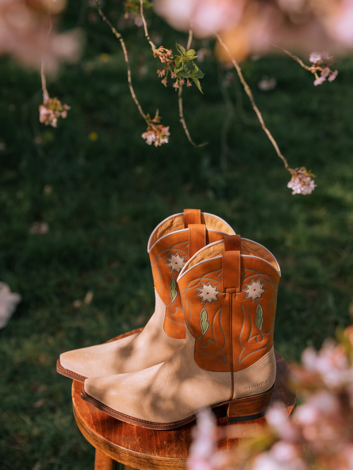 Lily Boots Vintage Western Style - Etsy