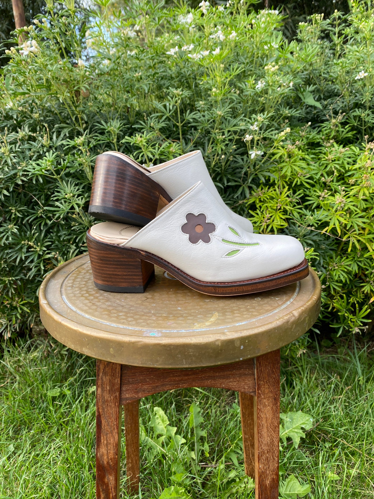 Flower Clogs in Beige - Etsy