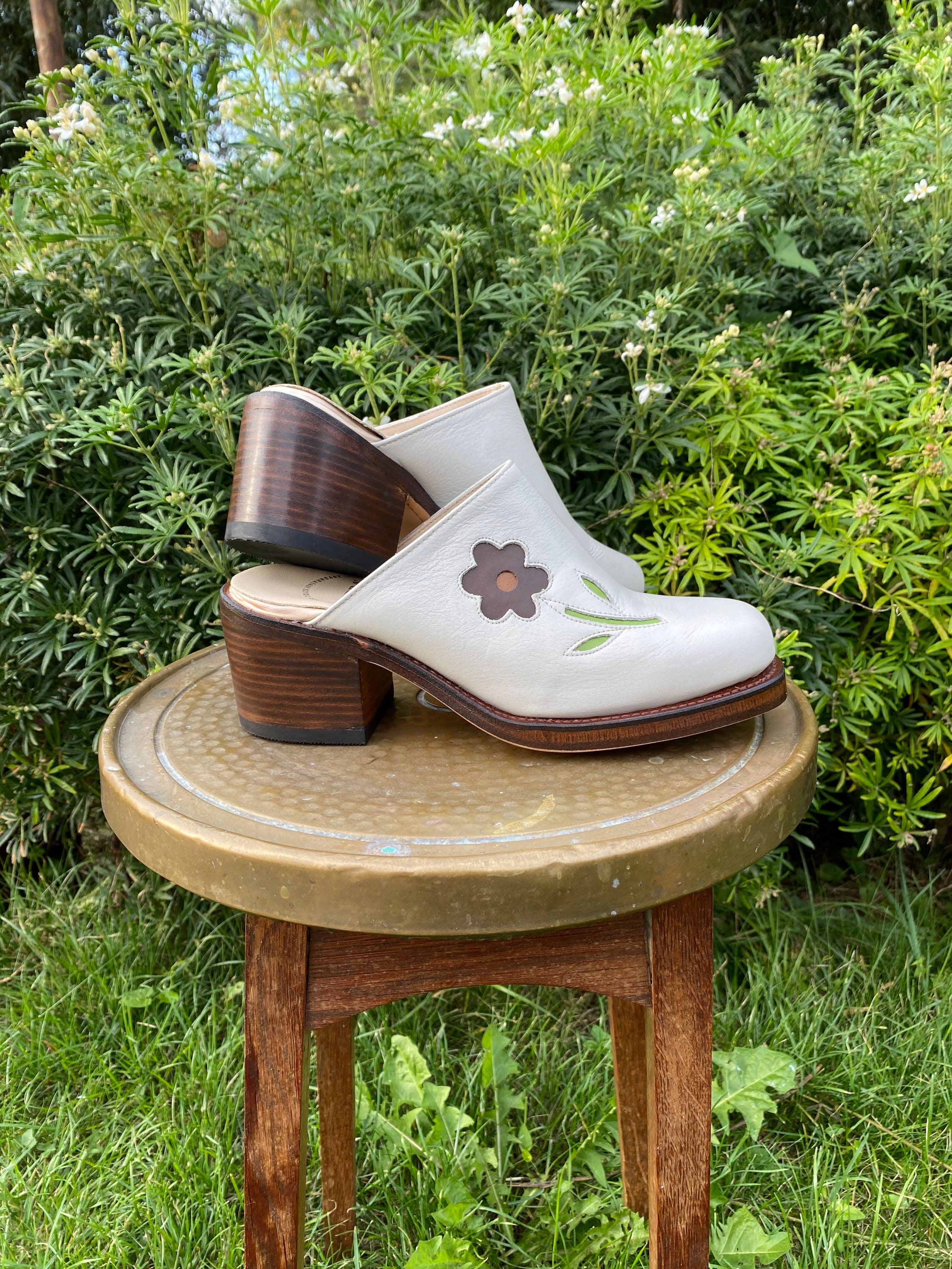 Flower Clogs in Beige - Etsy