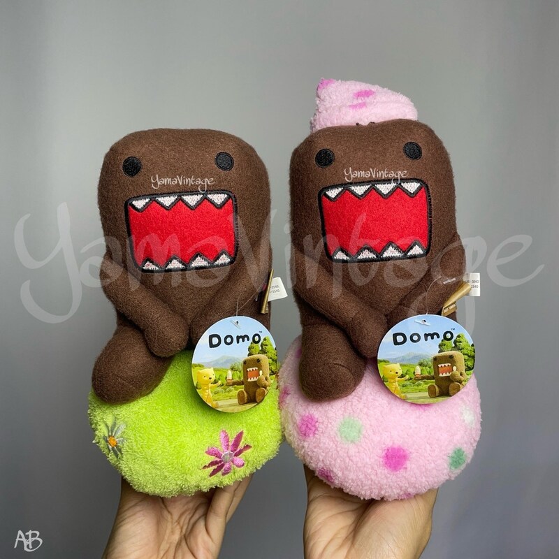Domo - Etsy