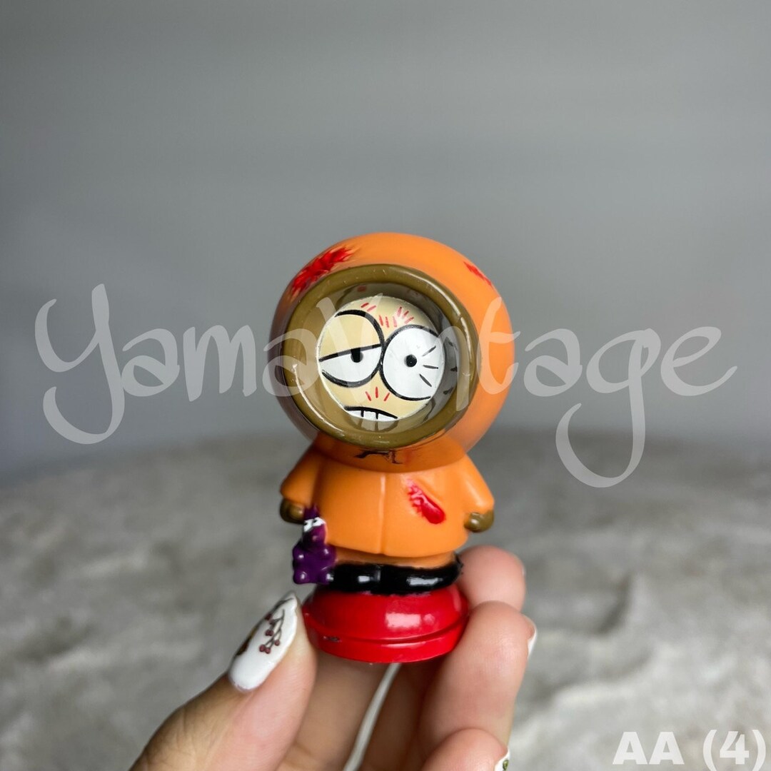 Vintage 2000s Kenny Mccormick (4) Chess , Toys , Collectibles , Second ...