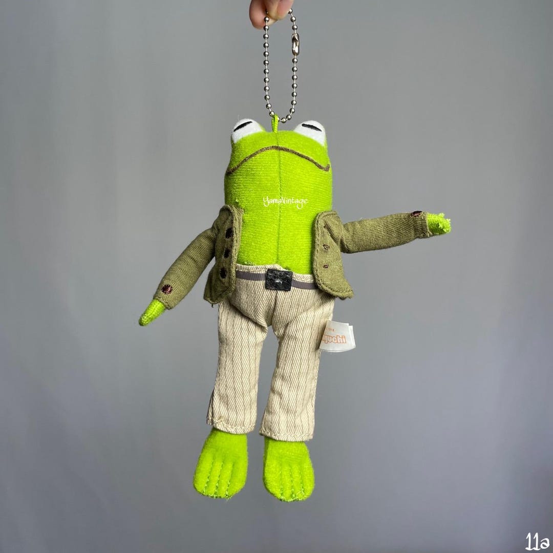 Vintage 1990s-2000s Frog and Toad Plush Keychain 6" , Second Hand ...
