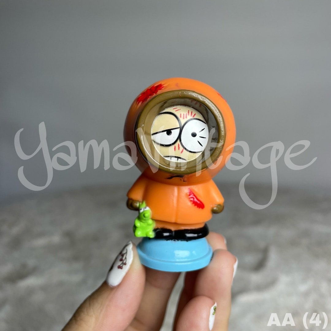 Vintage 2000s Kenny Mccormick (4) Chess , Toys , Collectibles , Second ...