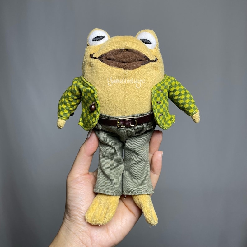 Vintage 1990s-2000s Frog and Toad Plush 7.5" , Second Hand , Stuffed ...