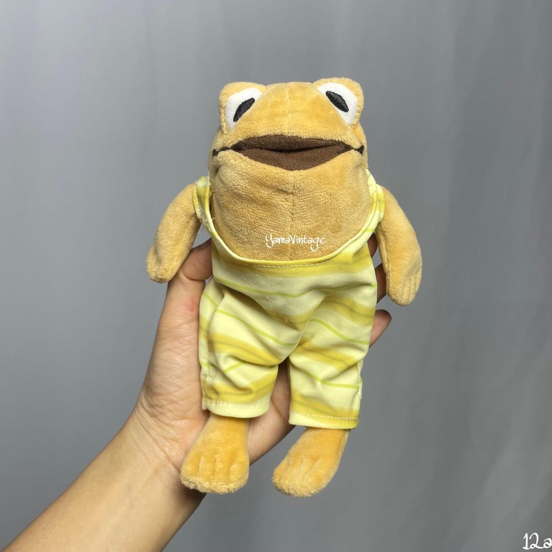 Vintage 1990s-2000s Frog and Toad Plush 7" , Second Hand , Stuffed ...