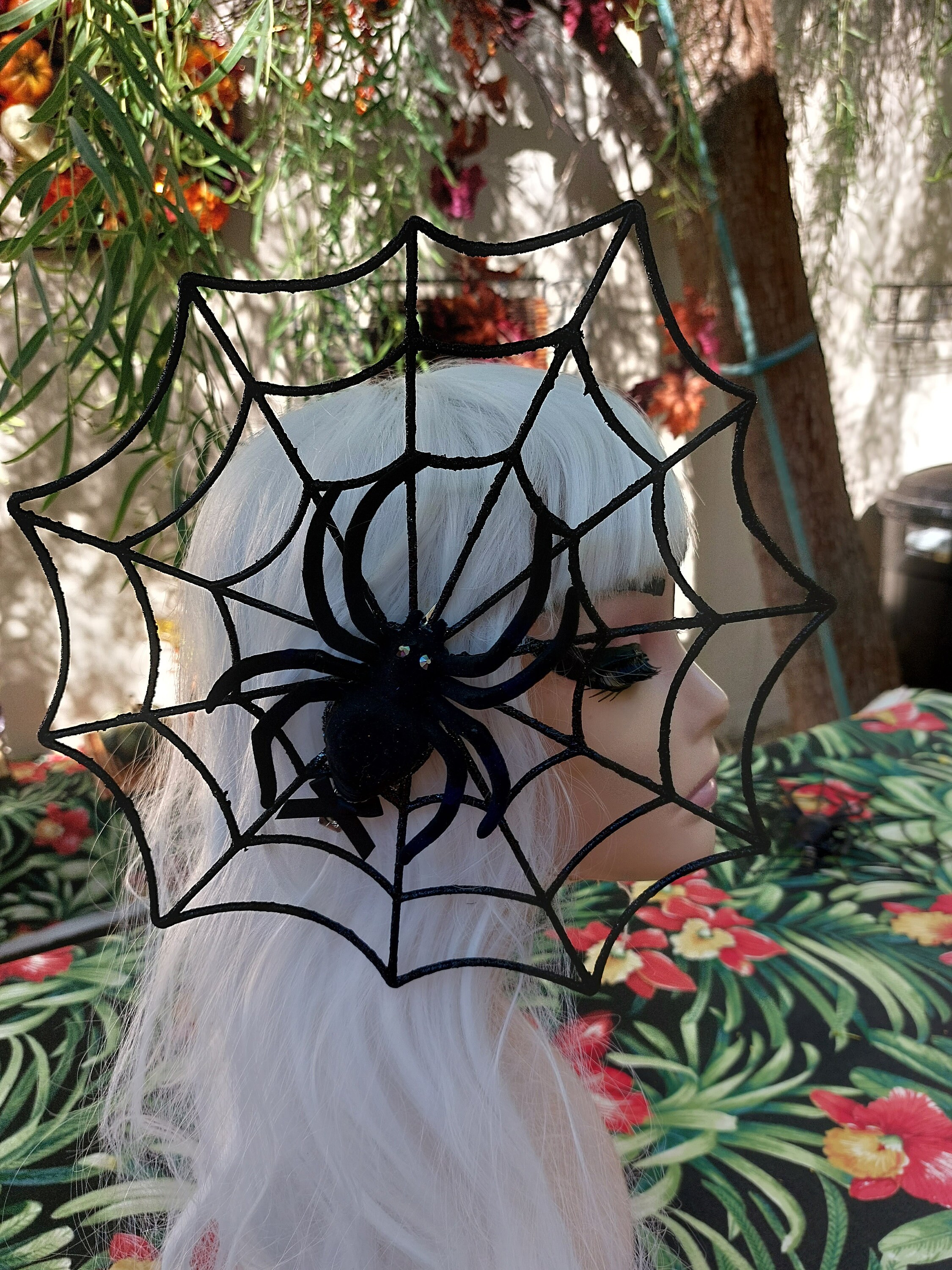 Spiderweb W Tarantula Spider Fascinator Clip on , Sparkly Cobweb, Black ...