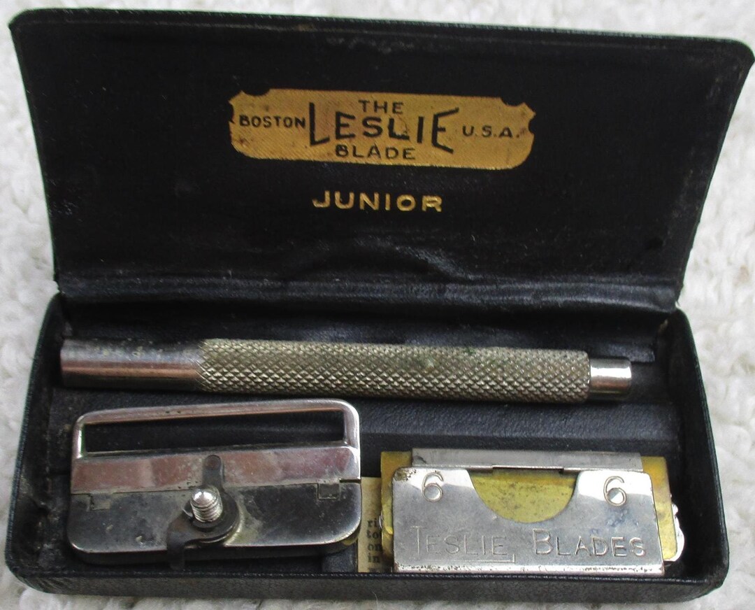Vintage the Leslie Blade Junior Safety Razor W/ Blade Sleeve With Case ...