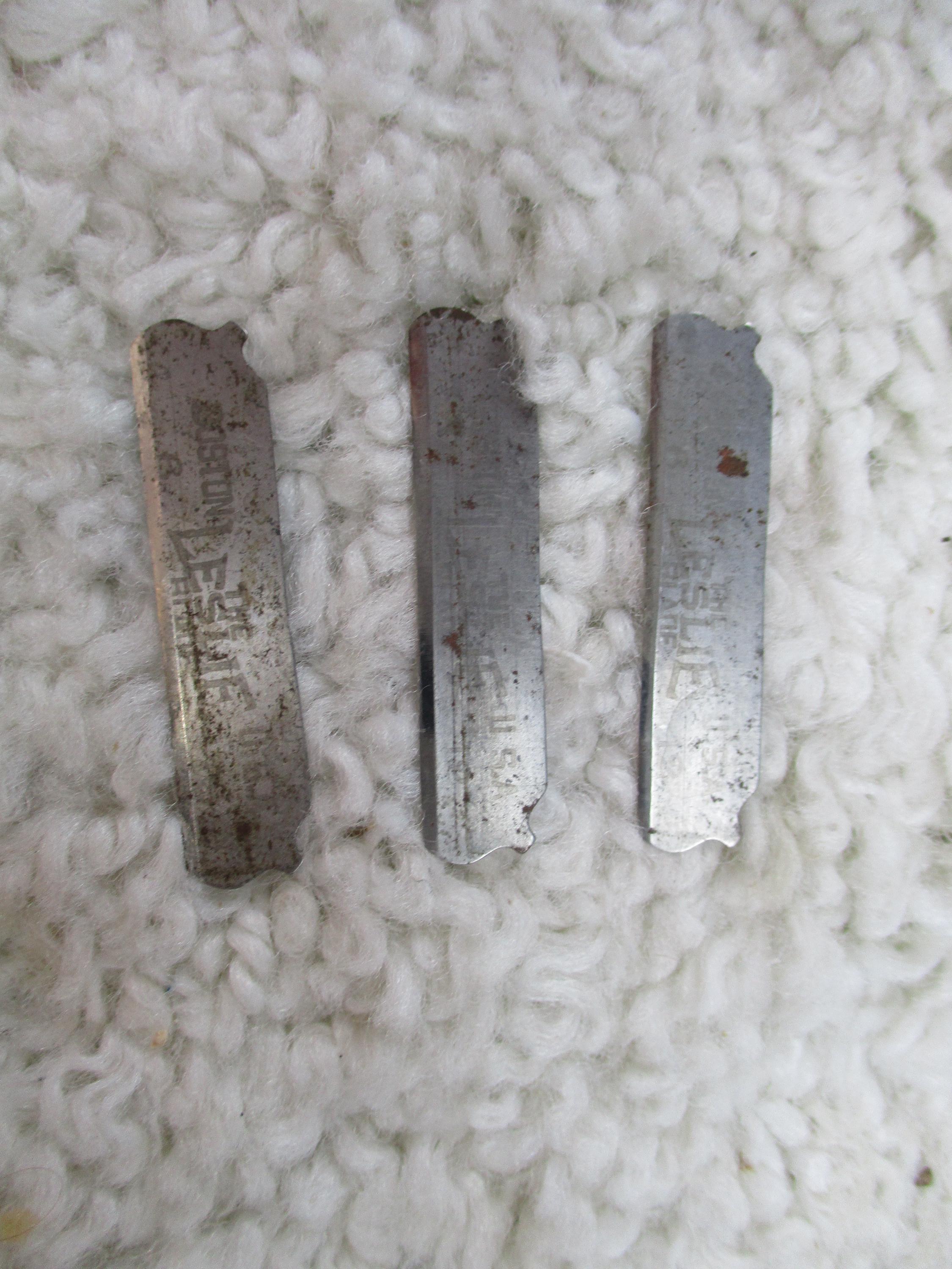 Vintage the Leslie Blade Junior Safety Razor W/ Blade Sleeve With Case ...