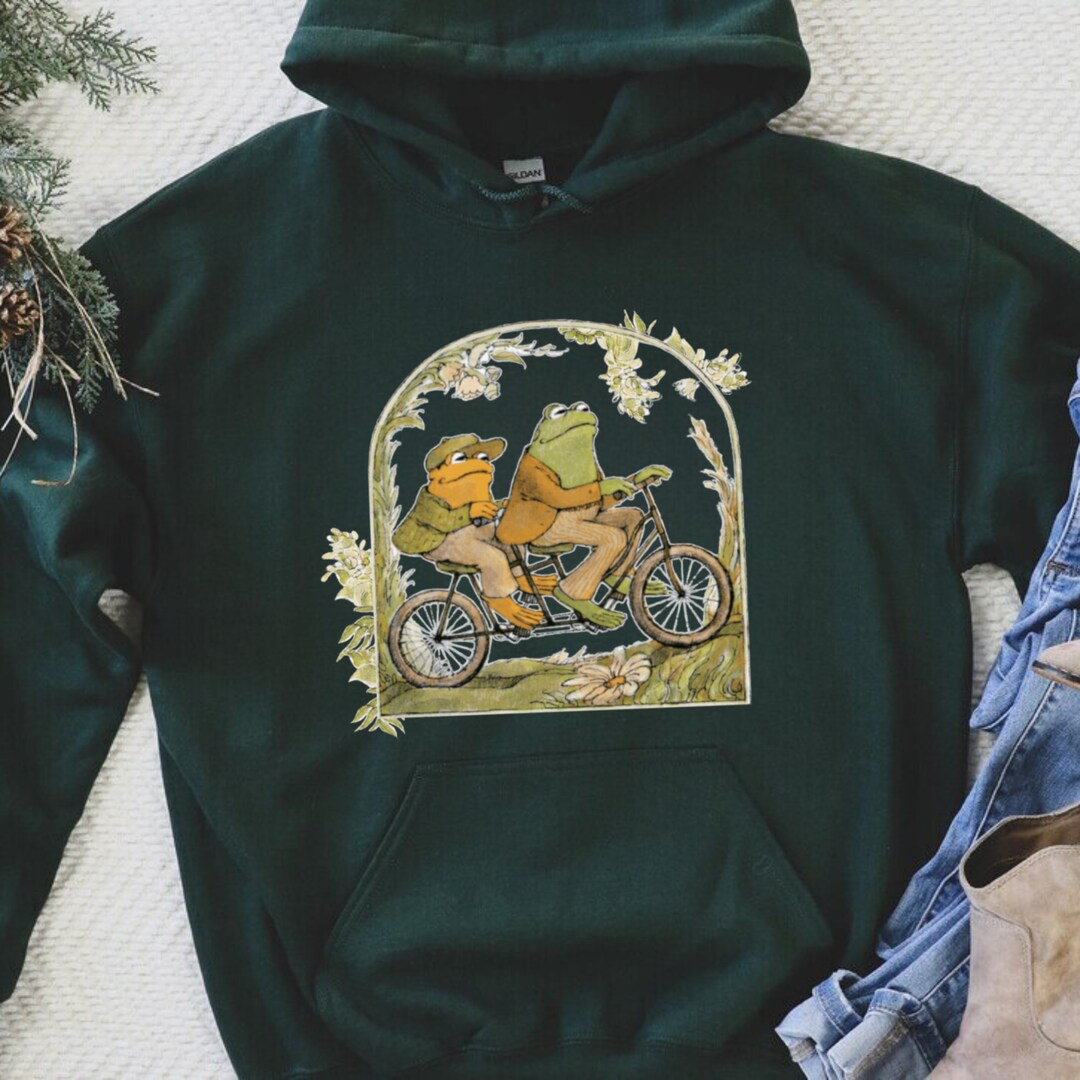 Frog & Toad Hoodie | Vintage Book Frog Hoodie | Cottagecore Hoodie ...