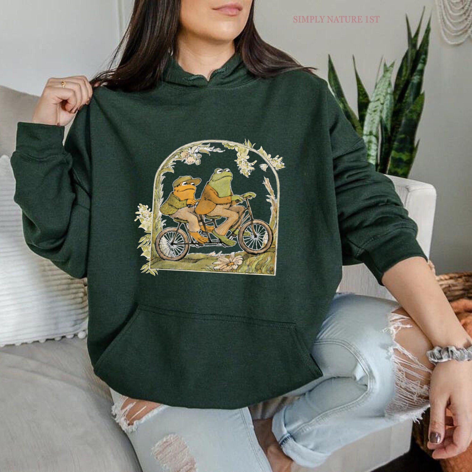 Frog & Toad Hoodie | Vintage Book Frog Hoodie | Cottagecore Hoodie ...