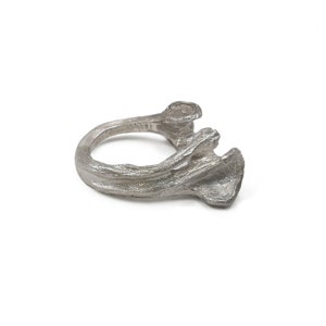 Dingy Tibia Ring Diablo Openings Ring Human Bone Sterling - Etsy