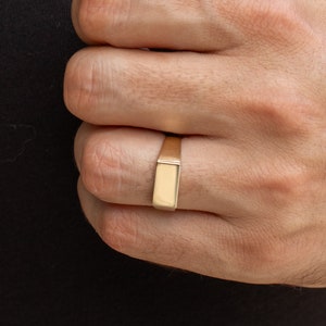 14k Solid Gold Signet Ring for Men / Name or Date Engraved Signet Ring / 5.50 Grams Gold Weight ...