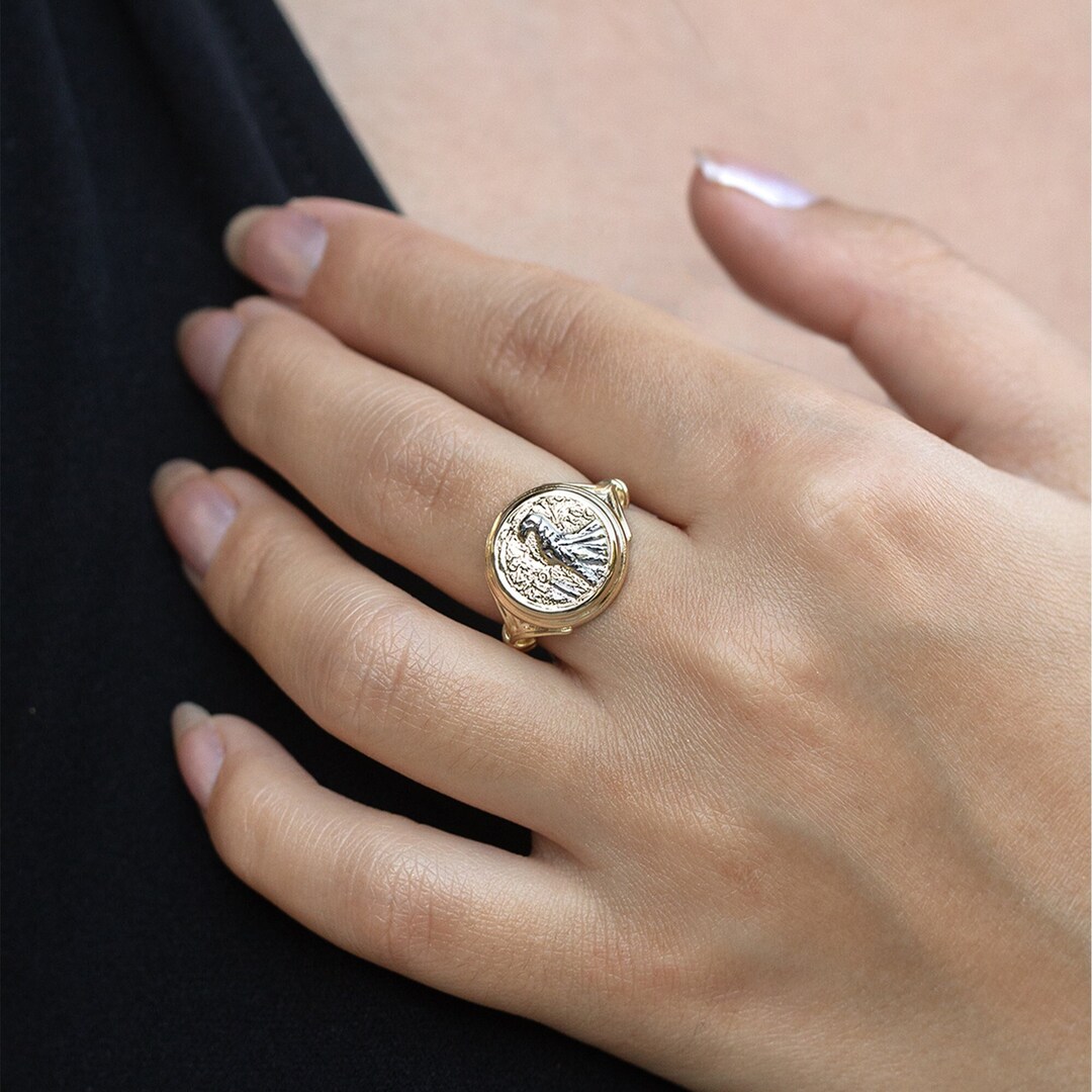 14k Solid Gold 3D Engraved Signet Ring / Ancient Design Signet - Etsy