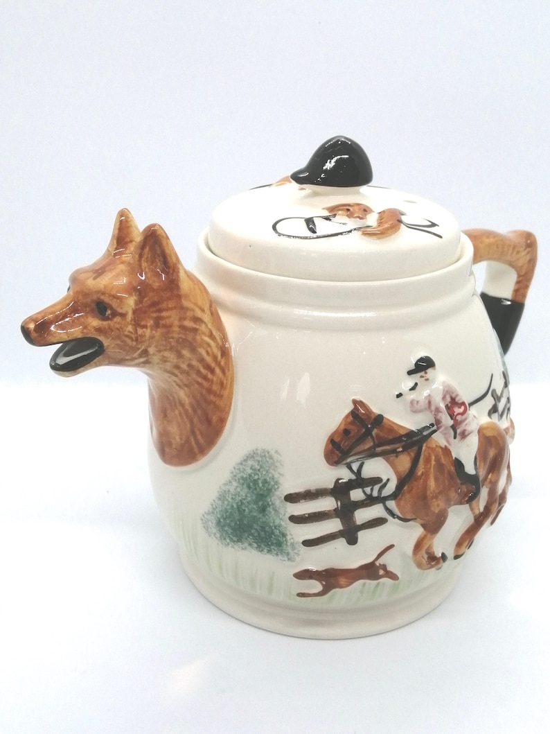 Perfect Fox Tea Set / Hunt and Fox's Head Spout Teapot / Hunt Scene ...