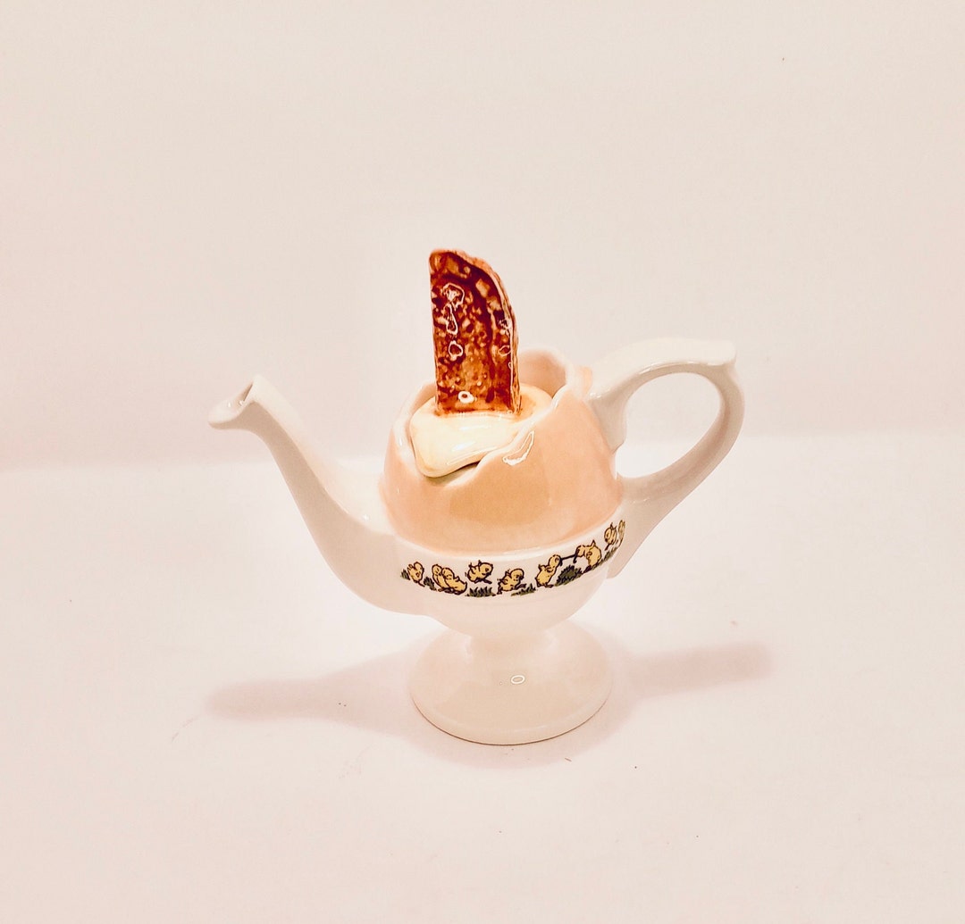 Rare Paul Cardew Miniature Egg Teapot / Cardew Teapots / Easter Teapots / Egg Shaped Teapot ...