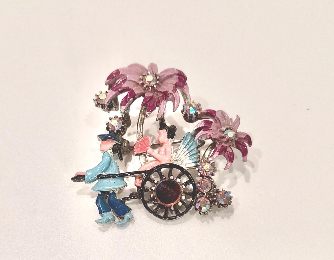 1950s Brooches / Fun Brooches / 1950s Fashion / 1950s Style ...