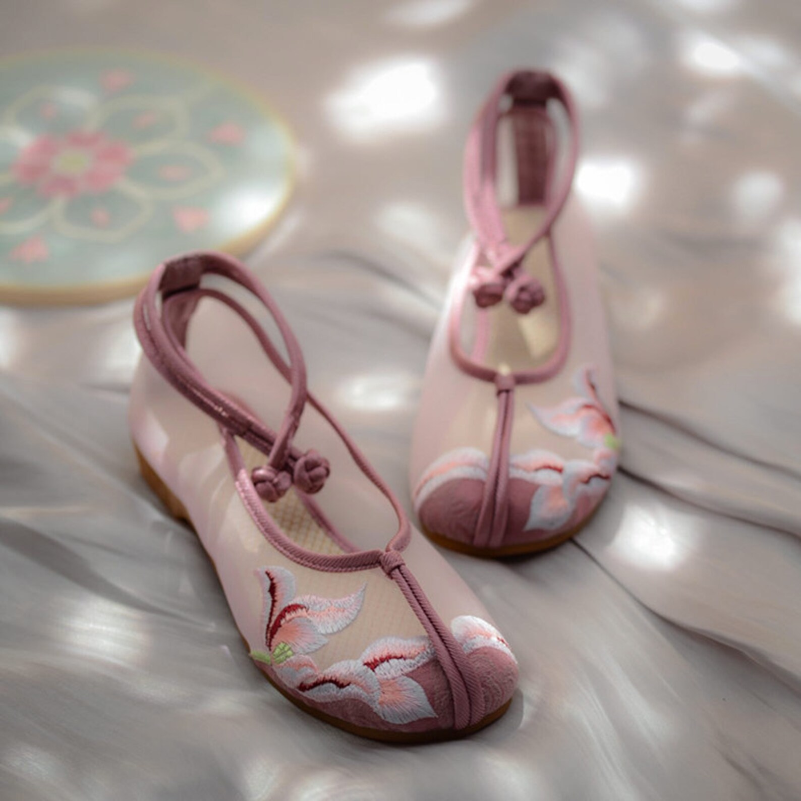 Chinese Sandals. Traditional Embroidered Shoes. White. Pink. - Etsy