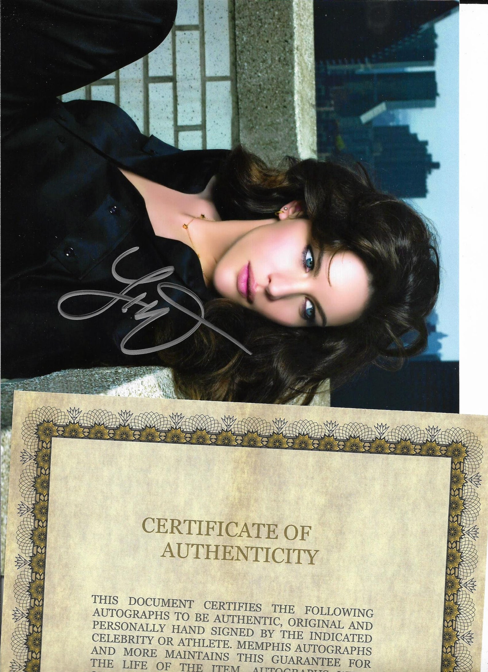 LIV TYLER Autographed 8 X 10 Signed Photo COA - Etsy