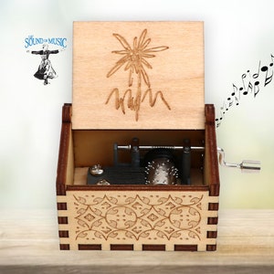 The Sound of Music EDELWEISS Music Box Theme Merry Christmas Music ...