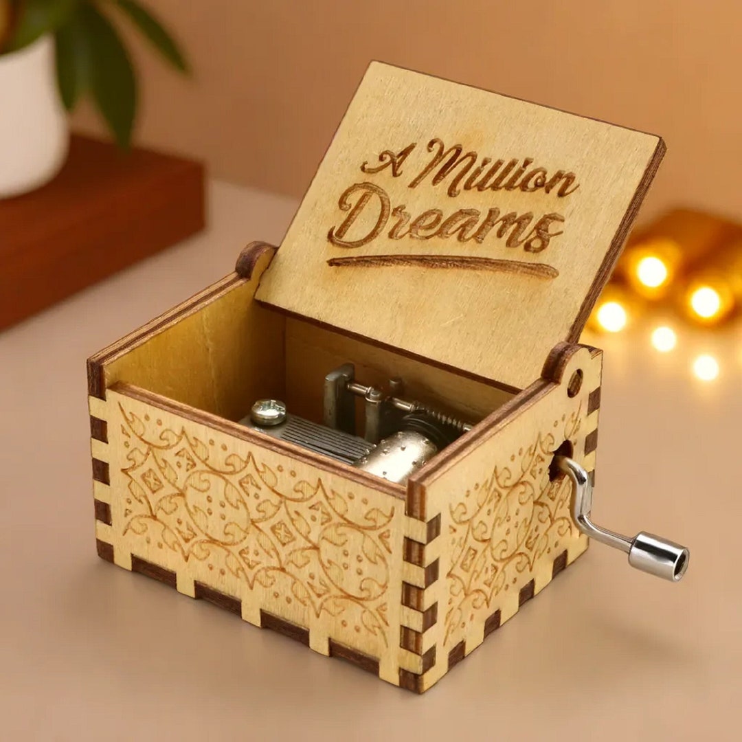 The Greatest Showman Music Box 'A Million Dreams' Theme Music Chest ...