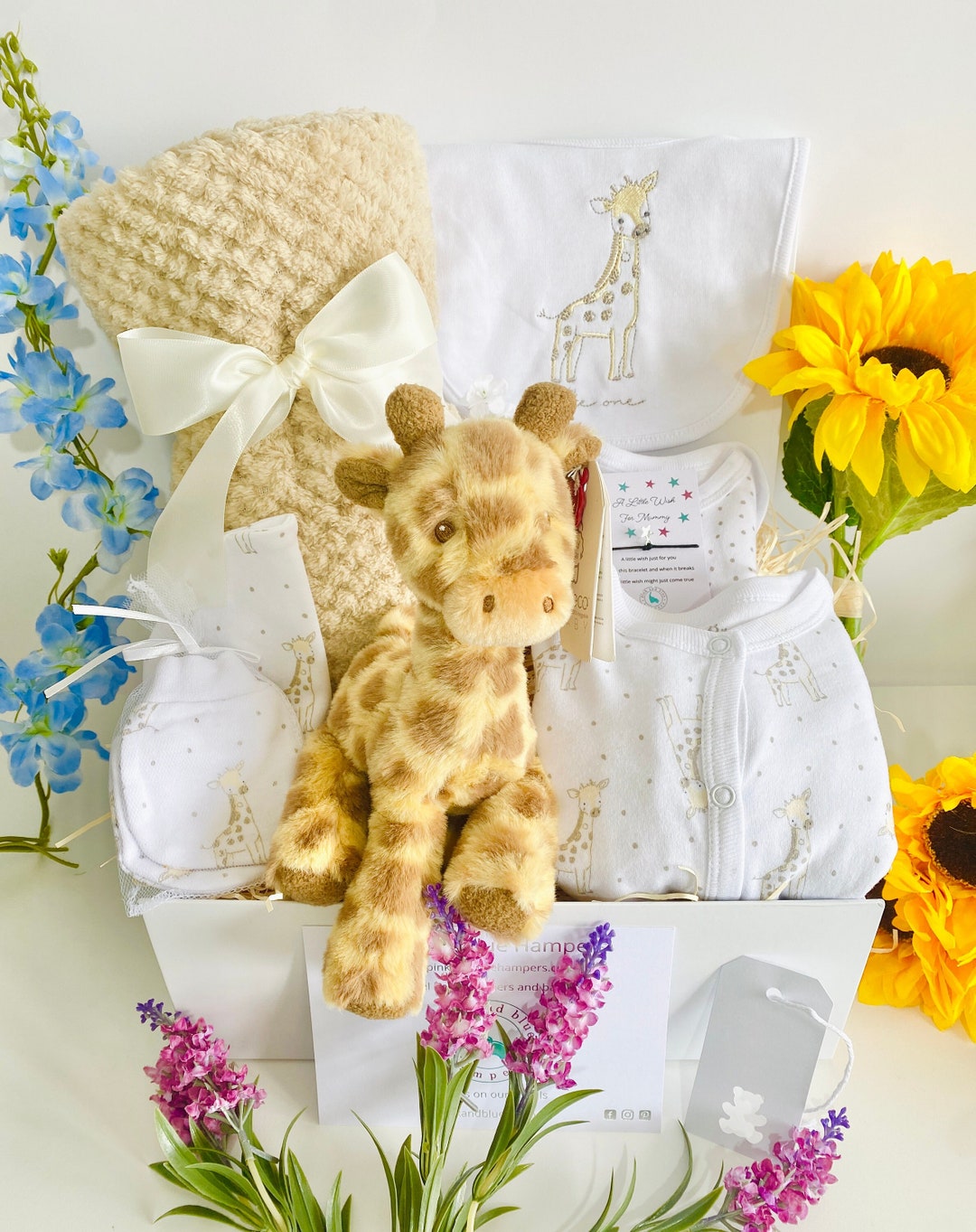 Cuddly New Baby Unisex Baby Hamper, New Mum Hamper, Unisex Baby Gift ...