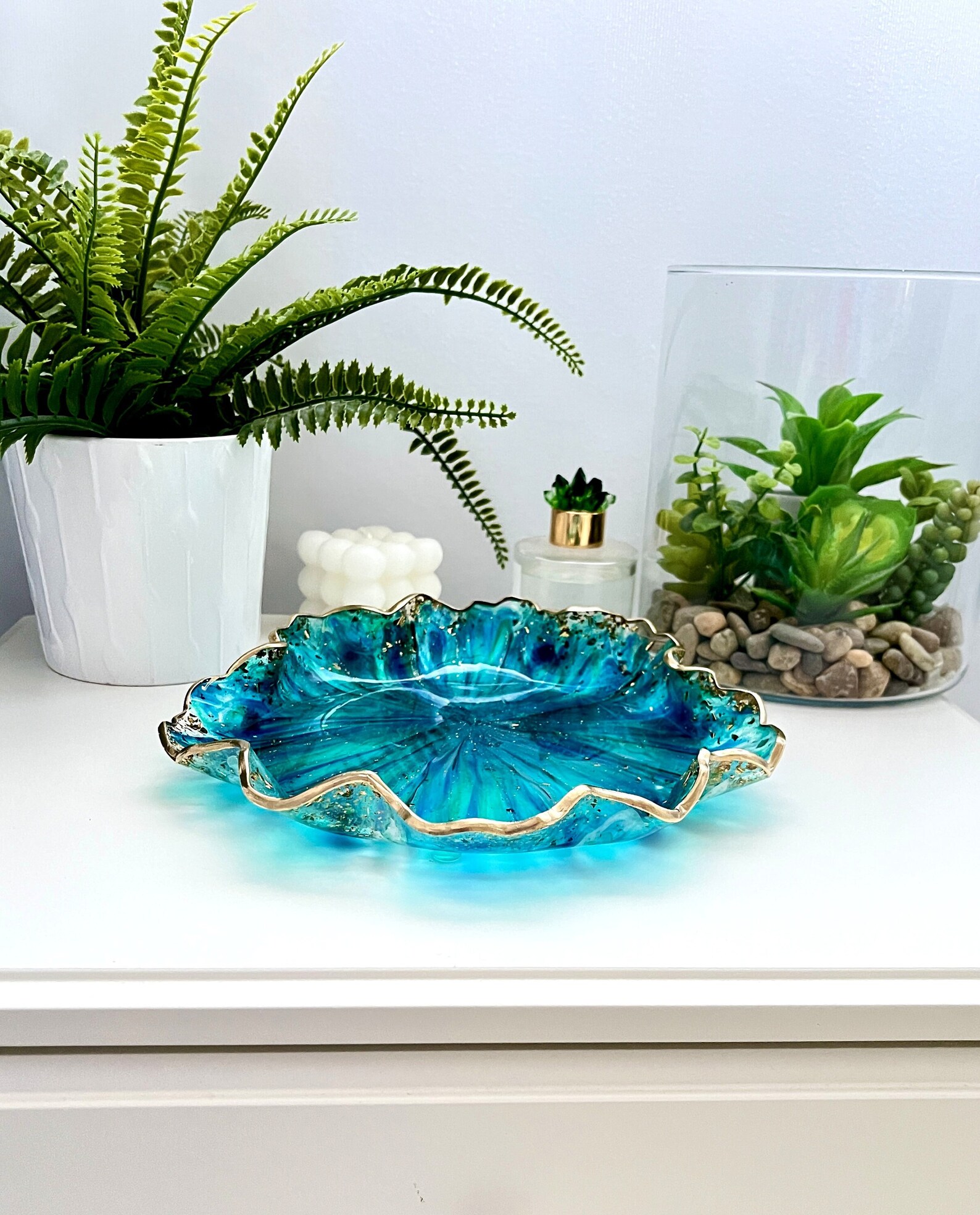 Resin Clam Bowl/ Resin Decorative Bowl/ Clam Shell Display - Etsy