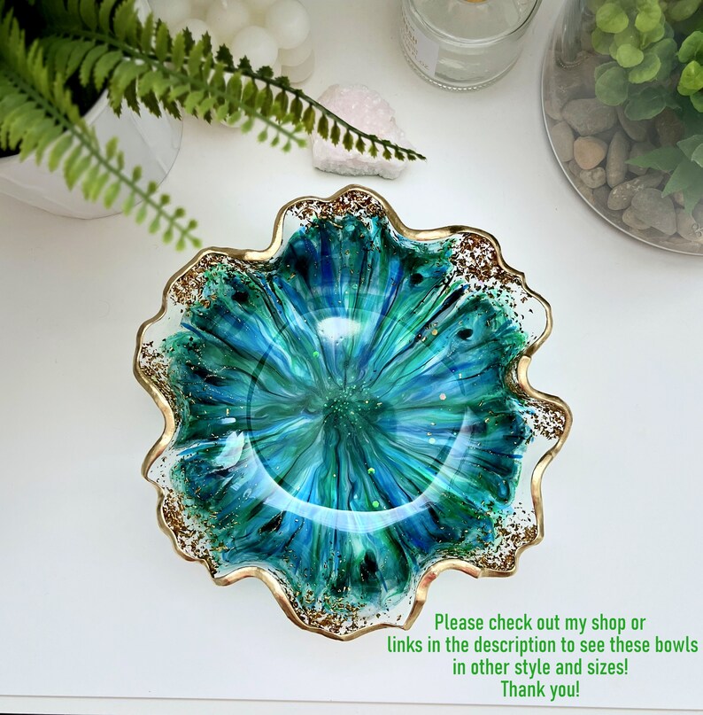 Resin Clam Bowl/ Resin Decorative Bowl/ Clam Shell Display - Etsy