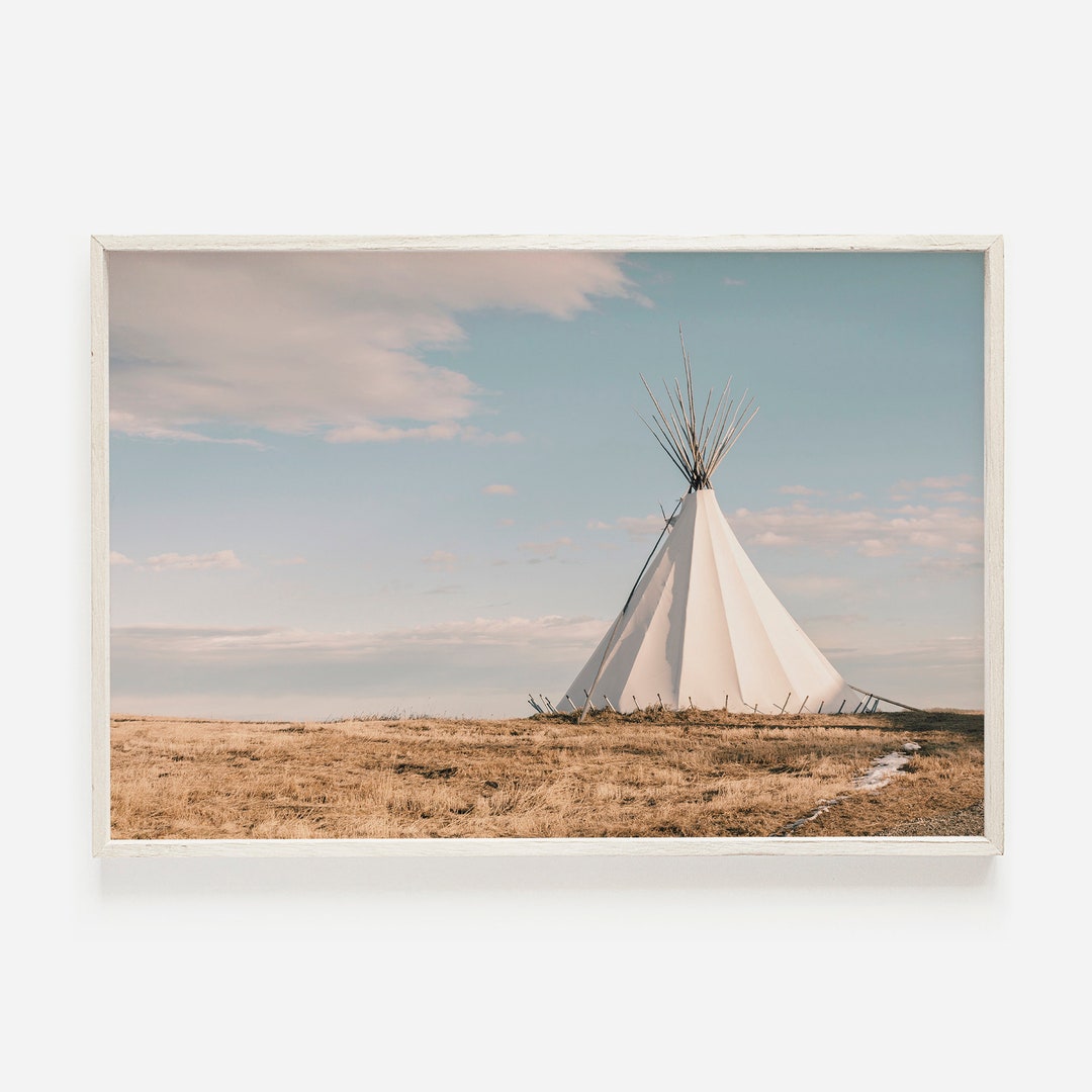High Plains Tipi, Traditional Tipi Shelter, Native American Heritage ...