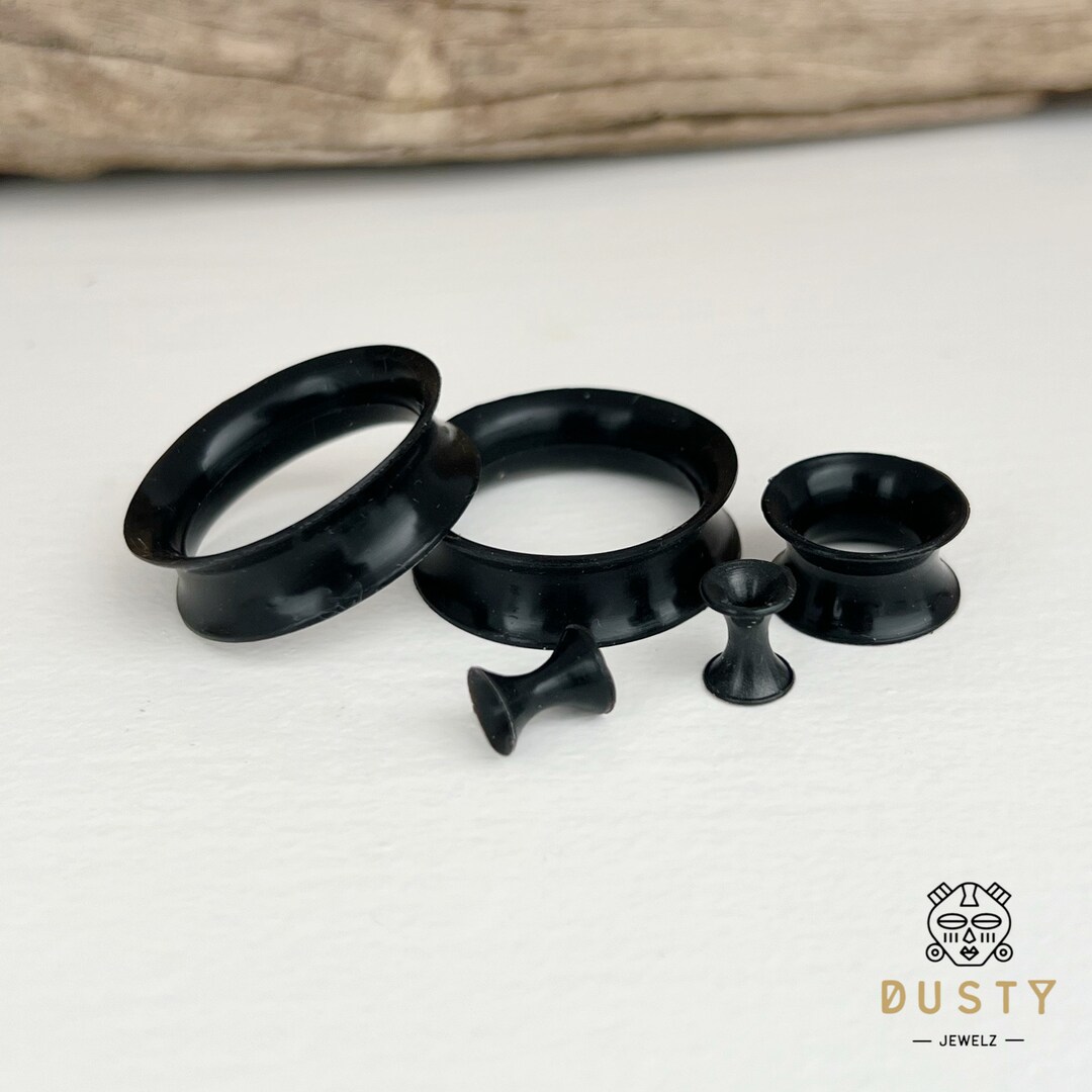 Black Silicone Ear Skins Soft and Flexible Ear Plugs Tunnels Gauges ...
