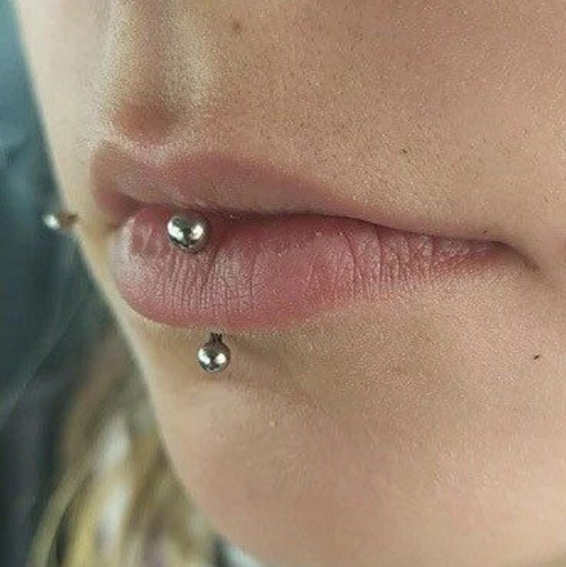 Lippy Loop Labret Ring Horseshoe Medusa Lip Hugger Bar - Etsy India