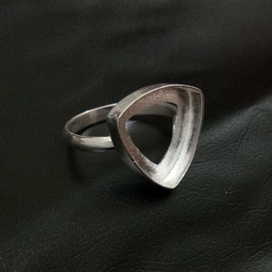 925 Sterling Silver Triangle Shape Ring Bezel Setting, Blank Trillian ...