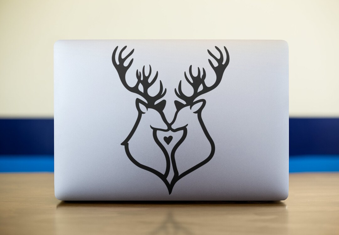Romantic Deer Vinyl Decal, Love Heart Between Deer Heads Wall Sticker ...