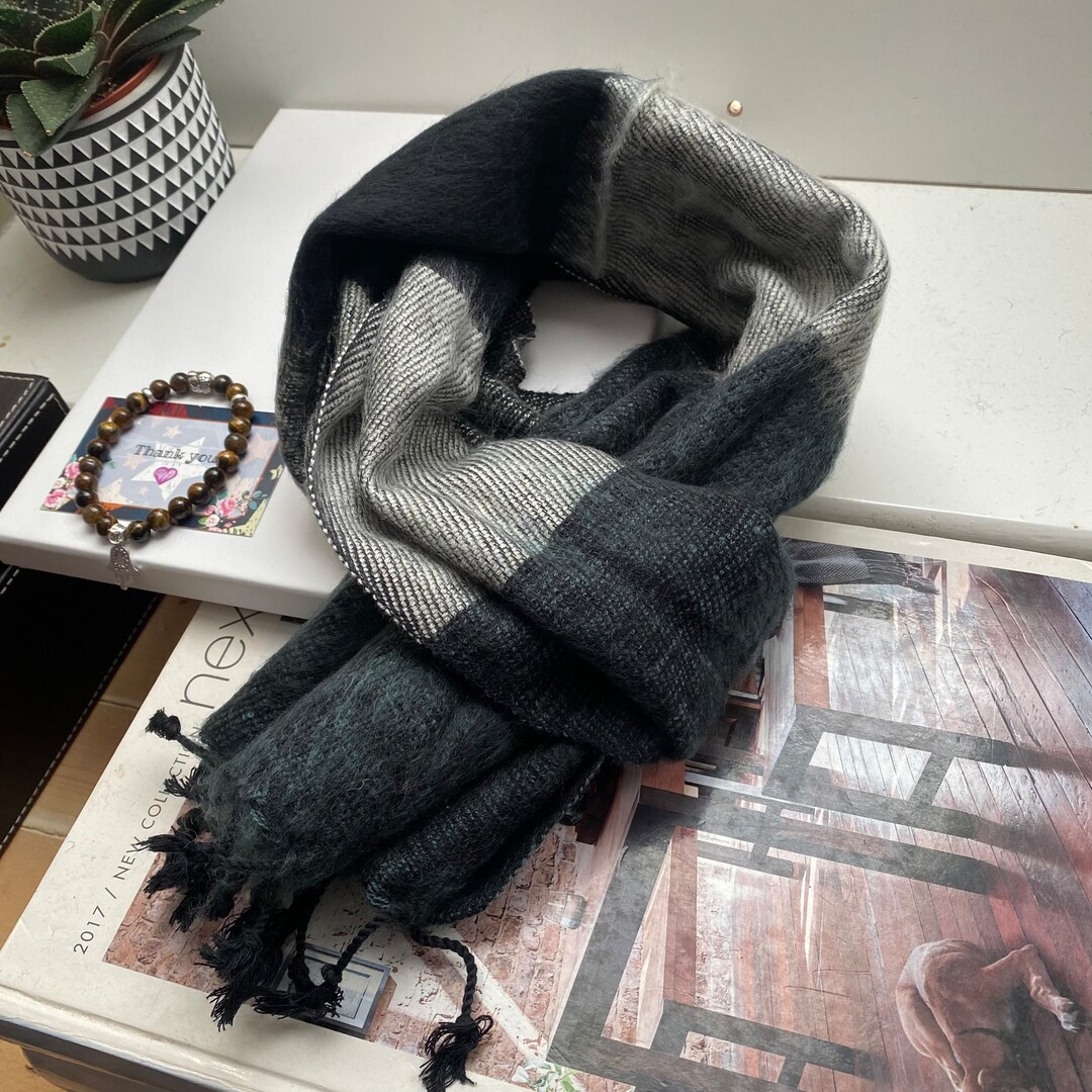 Soft And Warm Himalayan Yakwool Scarf Muffler / Yak Wool Scarves ...
